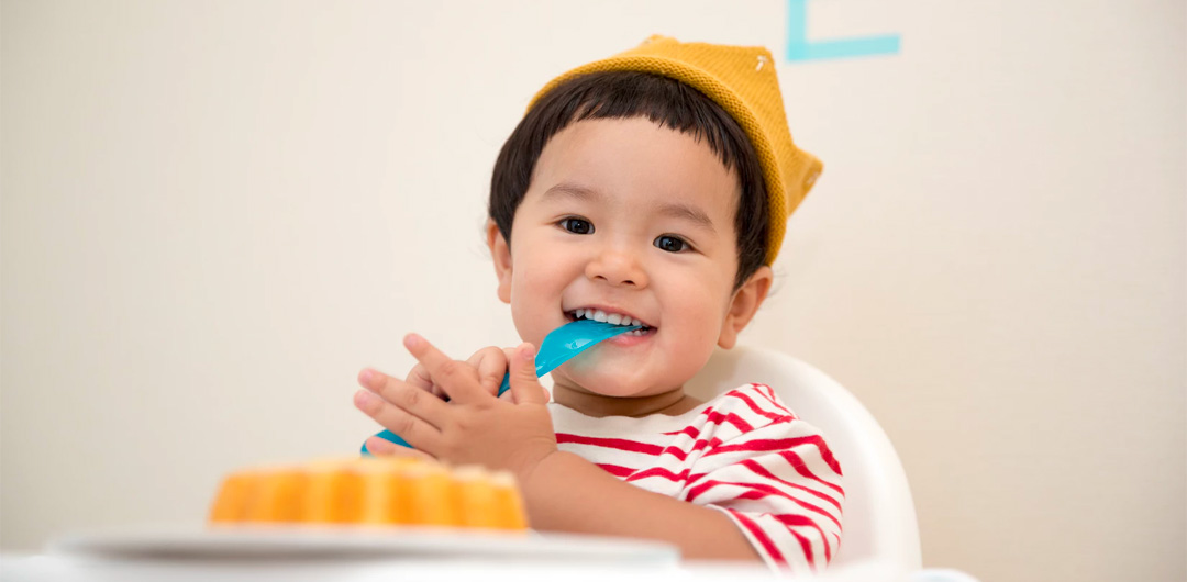 The Complete List of Baby Solids and Weaning Essentials - Shop and Box